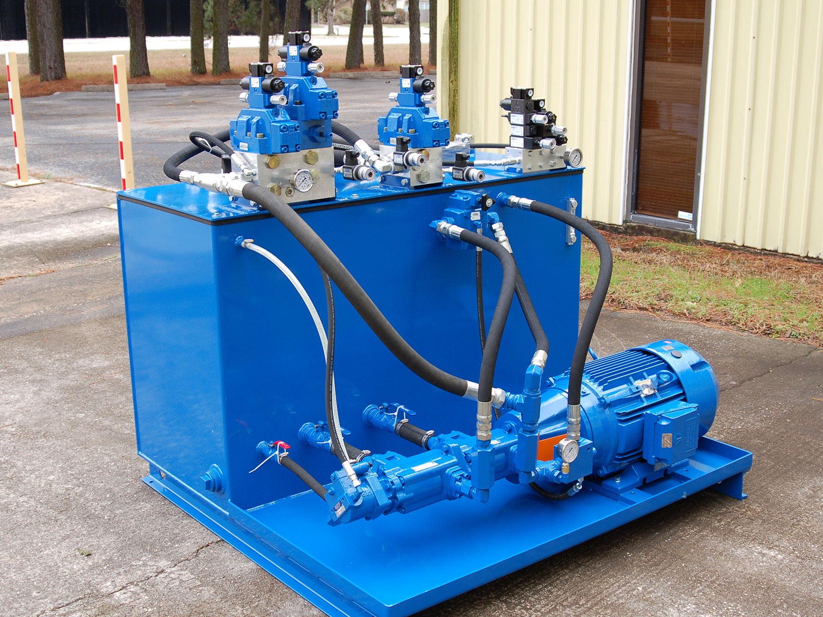 Custom Power Units - Hapeco Inc.